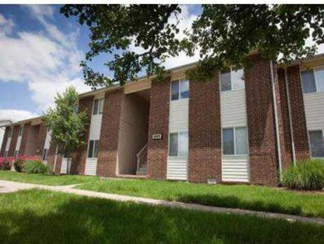 Studio Northwoods Apartments