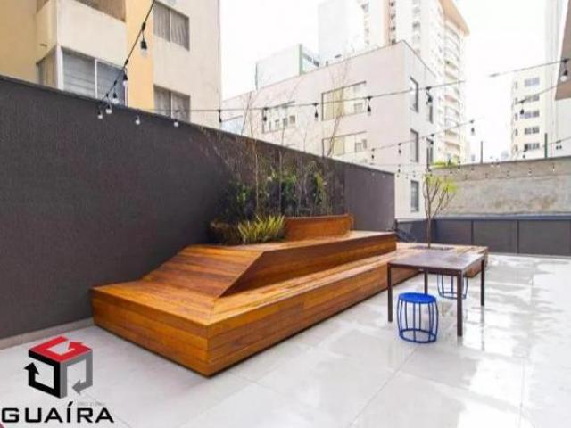 Studio na Rua Frei Caneca 33m2