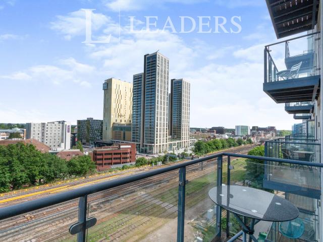 studio Nankeville Court, Guildford Road, GU22