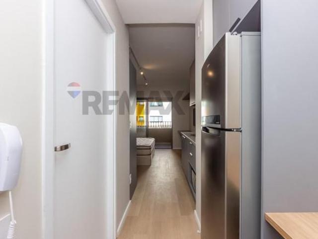 Studio NR de 30m² Mobiliado no VOXX Itaim | Design Autoral e Prontidão a Passos da Faria Lima
