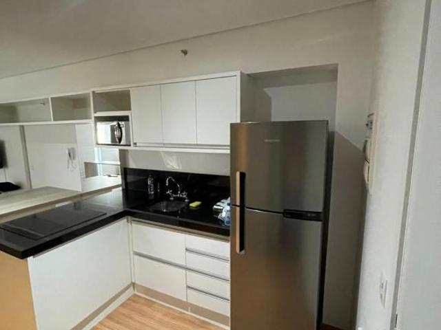 Studio semi mobiliado no Linea, varanda com vista livre, sol da manhã e 1 vaga