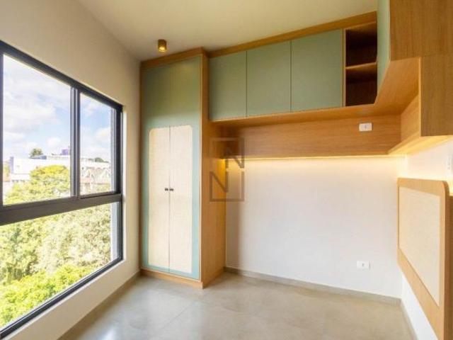 Studio semi mobiliado no Rebouças