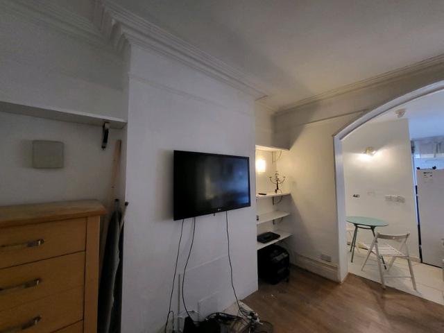 Studio / short/ mid term let all bills included