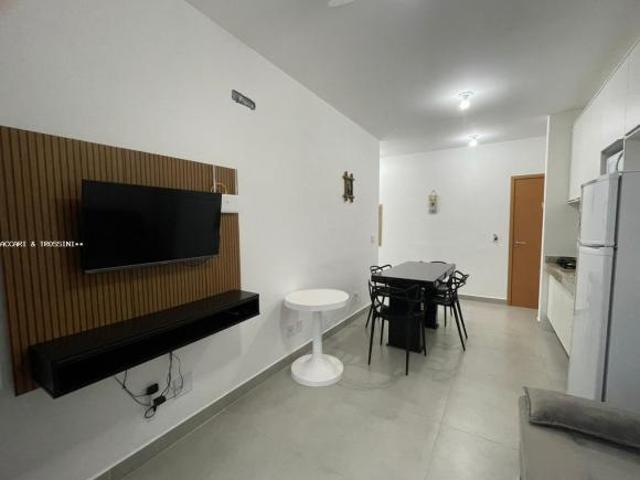 Studio para Venda em Ubatuba, Praia Grande, 1 dormitório, 1 suíte, 2 banheiros, 1 vaga