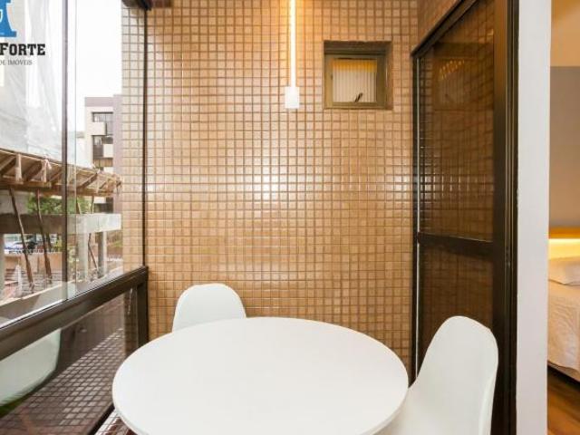 Studio para Venda em Curitiba, Centro, 1 dormitório, 1 banheiro