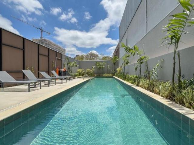 Studio para venda em Moema com 1 quarto, 28m²