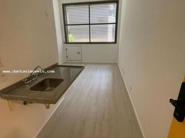 Studio para Venda em São Paulo, Sumarezinho, 1 dormitório, 1 suíte, 1 banheiro