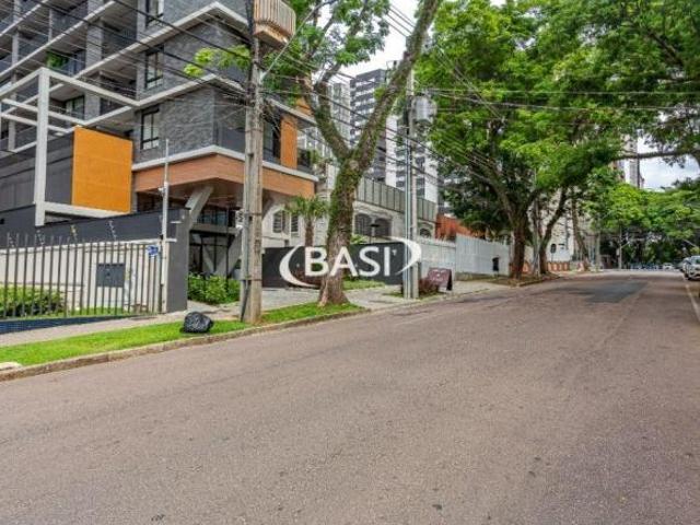 Studio para venda no Batel com vaga