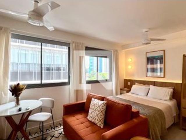 Studio para alugar com 24m², 1 quarto e sem vaga