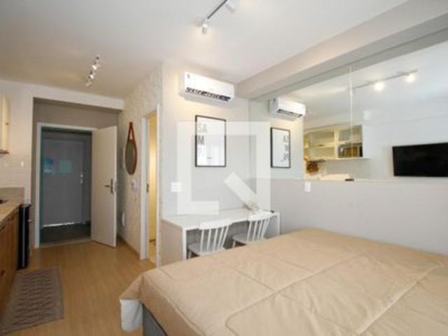 Studio para alugar com 24m², 1 quarto e sem vaga