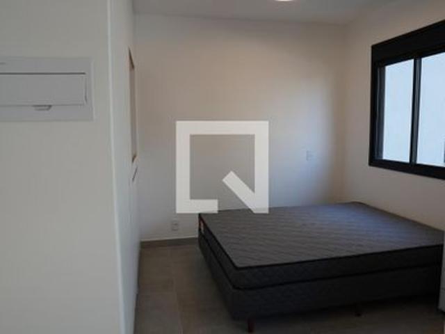 Studio para alugar com 24m², 1 quarto e sem vaga