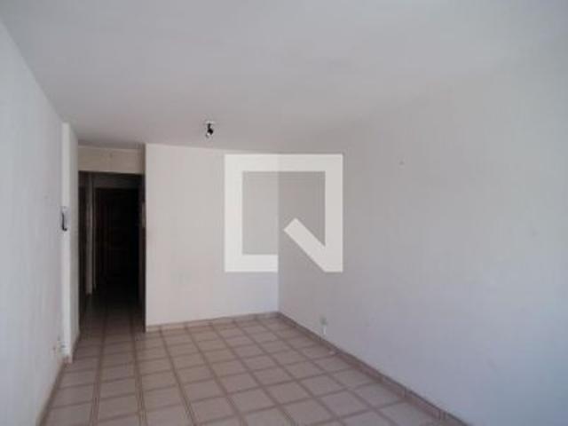 Studio para alugar com 25m², 0 quarto e sem vaga
