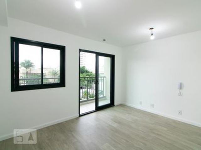 Studio para alugar com 27m², 1 quarto e sem vaga