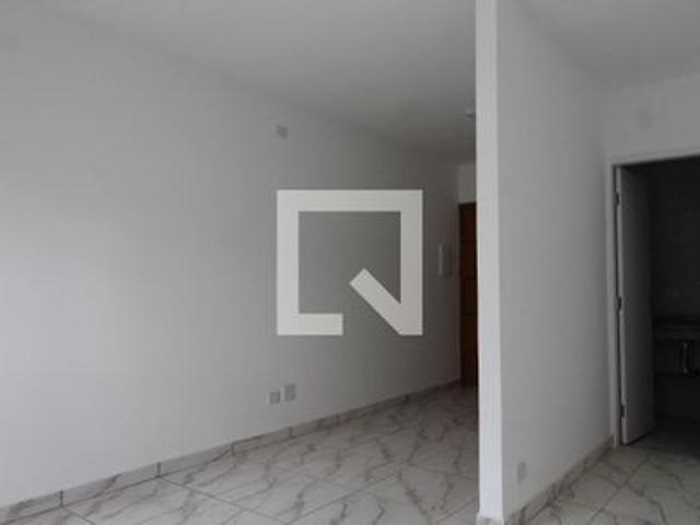 Studio para alugar com 27m², 1 quarto e sem vaga