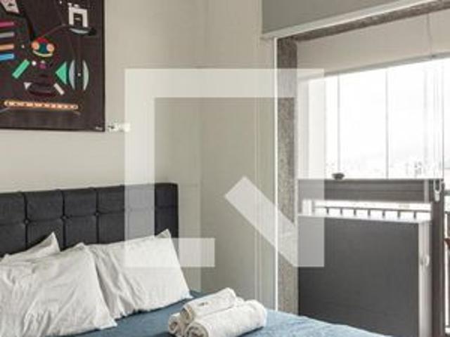 Studio para alugar com 28m², 1 quarto e sem vaga