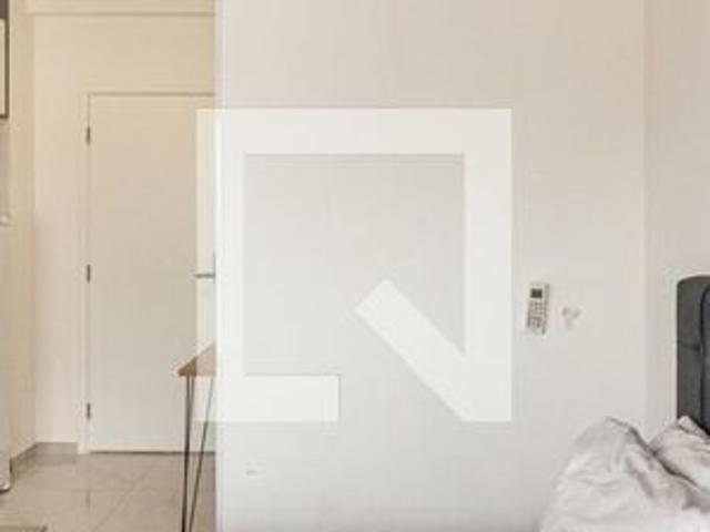 Studio para alugar com 28m², 1 quarto e sem vaga