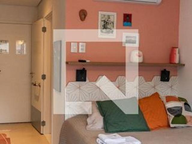 Studio para alugar com 28m², 1 quarto e sem vaga
