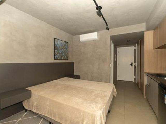 Studio para alugar com 28m², 1 quarto e sem vaga