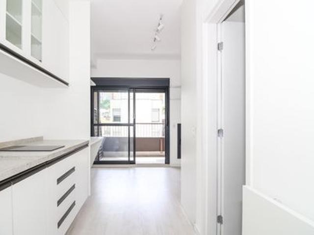 Studio para alugar com 28m², 1 quarto e sem vaga