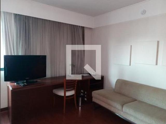 Studio para alugar com 28m², 1 quarto e 1 vaga