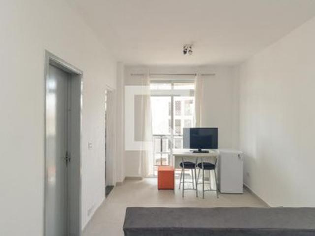 Apartamento para alugar com 0m², 0 quarto e sem vaga