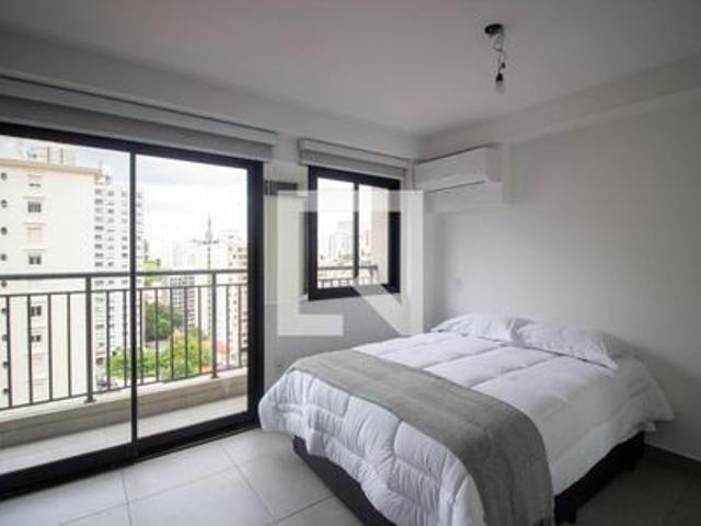 Studio para alugar com 29m², 1 quarto e sem vaga