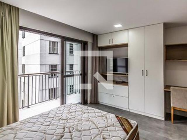 Studio para alugar com 29m², 1 quarto e sem vaga