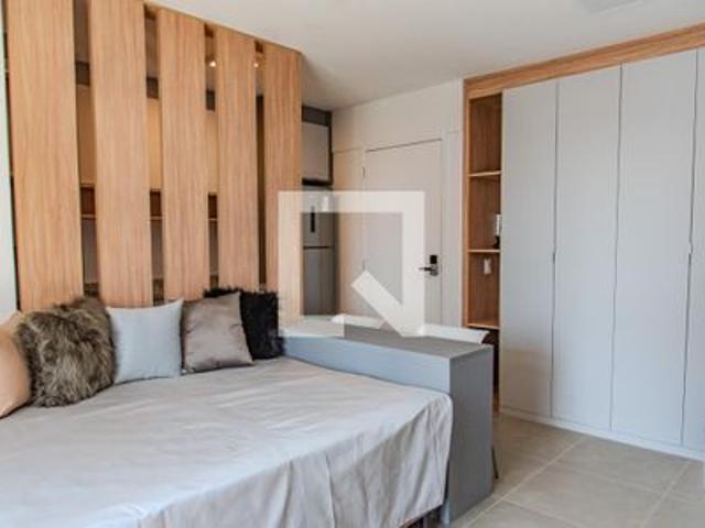 Studio para alugar com 29m², 1 quarto e 1 vaga