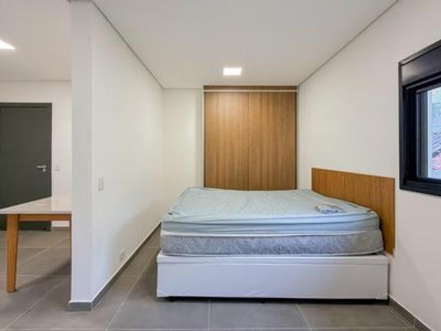 Studio para alugar com 34m², 1 quarto e sem vaga
