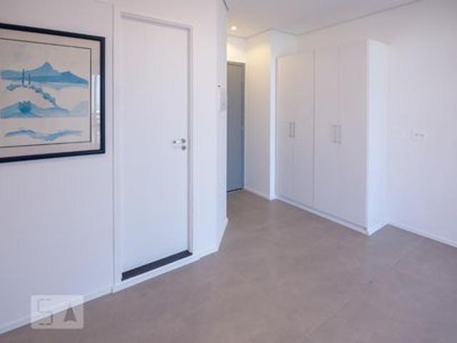Studio para alugar com 30m², 1 quarto e 1 vaga