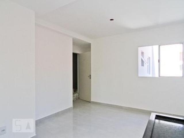 Studio para alugar com 32m², 1 quarto e sem vaga