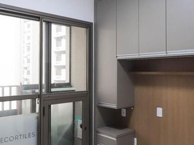 Studio para alugar com 32m², 1 quarto e sem vaga
