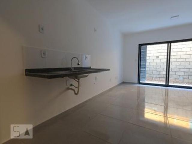 Studio para alugar com 33m², 1 quarto e sem vaga