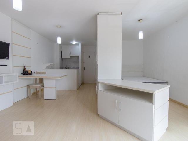 Studio para alugar com 47m², 1 quarto e sem vaga