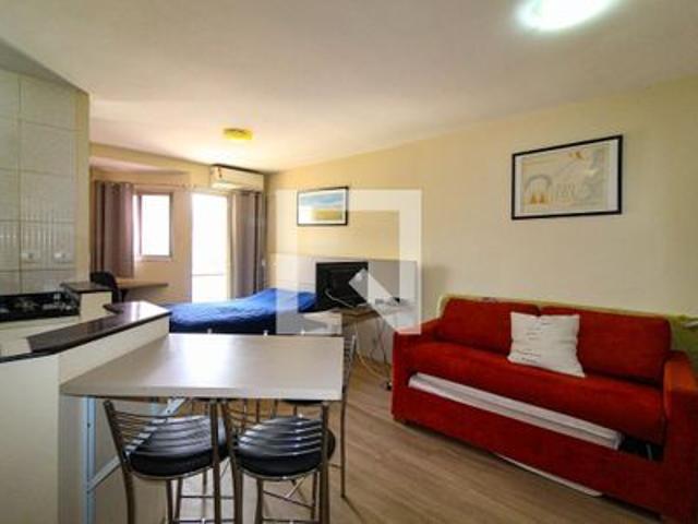 Studio para alugar com 40m², 1 quarto e 1 vaga