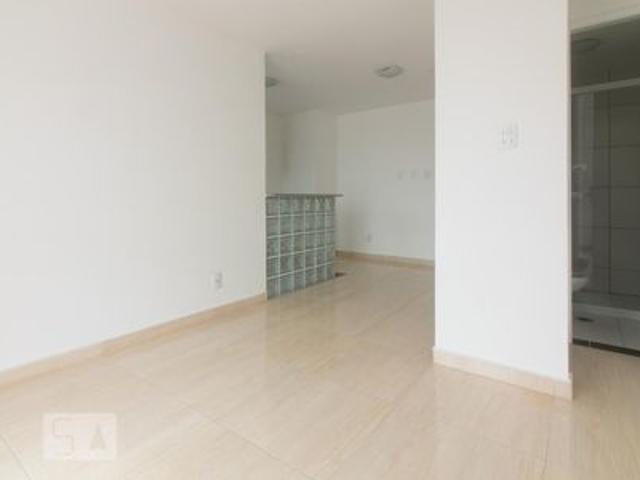 Studio para alugar com 40m², 1 quarto e 1 vaga