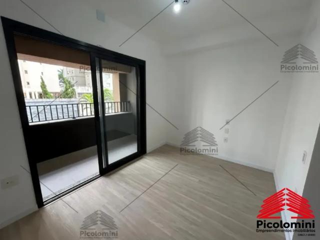 Studio para locação de 24 m² no Mirandópolis, 1 dormitório, 1 banheiro, lavadeira, área de serviço