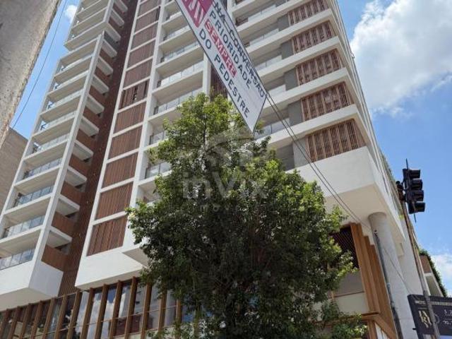 Studio Premium NR no Esquina Jardyn: O Endereço Perfeito para Estadias Corporativas e Temporárias no