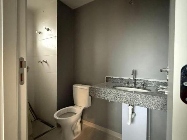 Studio pronto para uso de 28m2, 200m do Metro Butantã