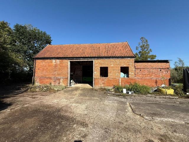Studio property for sale