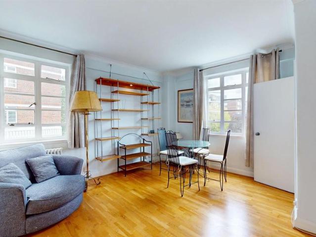 studio property to let