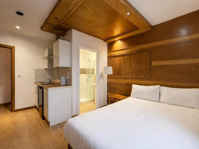 studio property to let
