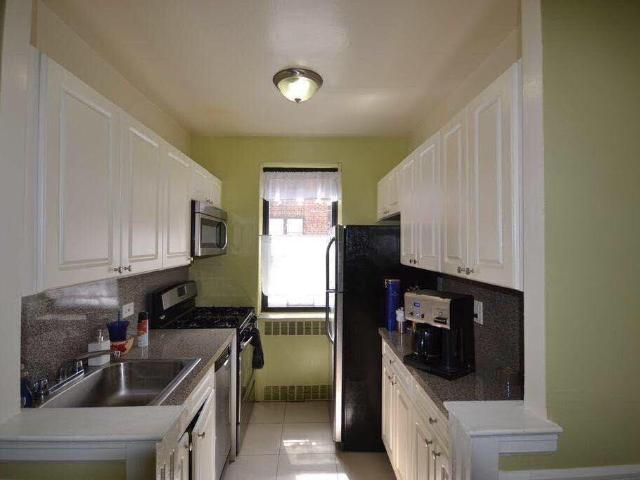 STUDIO ROOM APARTMENT