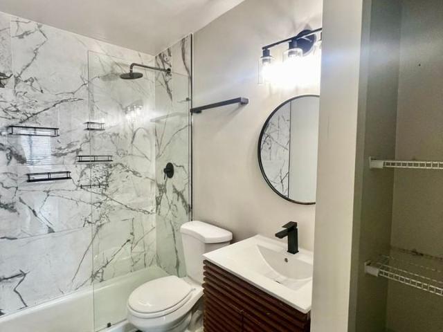 Studio Rasa Bldg 1030 1 Bedroom Apartment for Rent at 1030 Poplar Ave, Memphis, TN 38105