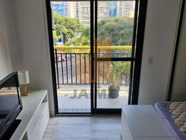 Studio reformado em excelente localização Santa Cecília