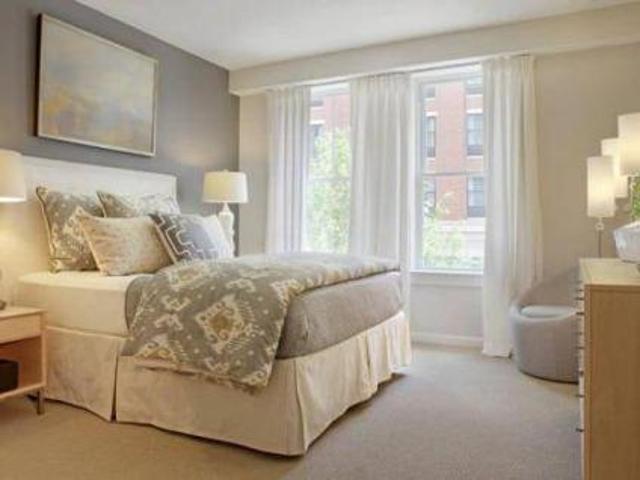 Studio Residences at Portwalk Place
