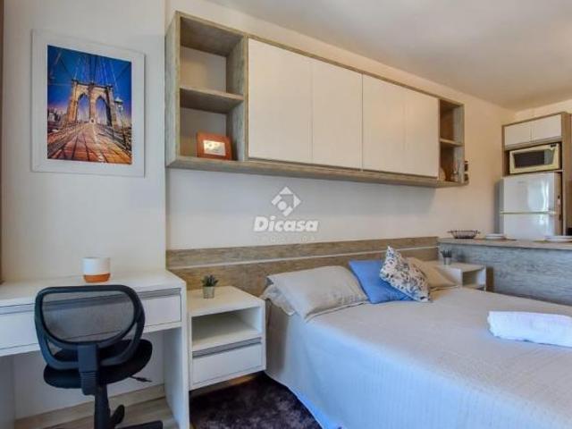 STUDIO RESIDENCIAL / MOBILIADO ED. HYDE PARK CENTRO