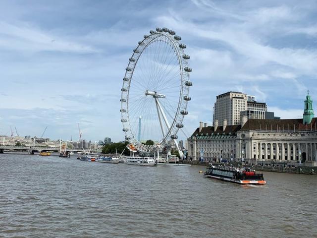 Studio with 7 Mins Walk to UCL/LCF [Summer Let]