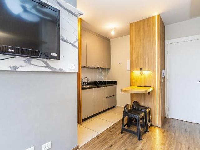 Studio Totalmente Mobiliado no Ecoville em Curitib