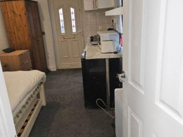 Studio to Let – Colindale NW9 – Bills Included